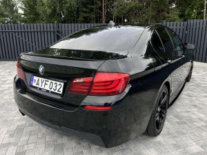 Black BMW 530 2011 in Vilnius, with an engine capacity of 2.99 L and mileage of 401 thousand km for 8800 €, photo 27 on AUTOMOTO.COM.LV