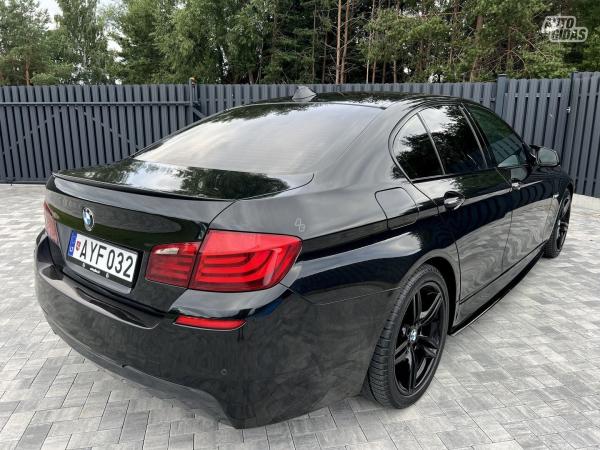 Black BMW 530 2011 in Vilnius, with an engine capacity of 3.00 L and mileage of 400 thousand km for 8800 €, photo 7 on AUTOMOTO.COM.LV