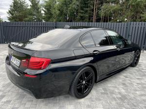 Melns BMW 530 2011 Viļņa, ar dzinēja tilpumu 3.00 L un nobraukumu 400 tūkst. km par 8800 €, foto 9 vietnē AUTOMOTO.COM.LV
