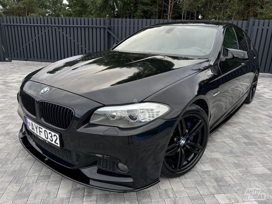 Melns BMW 530 2011 Viļņa, ar dzinēja tilpumu 3.00 L un nobraukumu 400 tūkst. km par 8800 €, foto 26 vietnē AUTOMOTO.COM.LV
