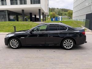 Black BMW 530 2011 in Vilnius, with an engine capacity of 2.99 L and mileage of 136 thousand km for 7300 €, photo 10 on AUTOMOTO.COM.LV