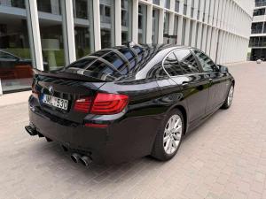 Black BMW 530 2011 in Vilnius, with an engine capacity of 2.99 L and mileage of 136 thousand km for 7300 €, photo 12 on AUTOMOTO.COM.LV