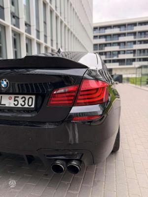 Black BMW 530 2011 in Vilnius, with an engine capacity of 2.99 L and mileage of 136 thousand km for 7300 €, photo 14 on AUTOMOTO.COM.LV