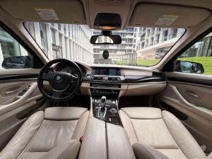 Black BMW 530 2011 in Vilnius, with an engine capacity of 2.99 L and mileage of 136 thousand km for 7300 €, photo 15 on AUTOMOTO.COM.LV