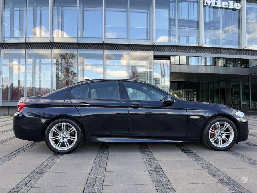 Melns BMW 530 2011 Viļņa, ar dzinēja tilpumu 0.00 L un nobraukumu 310 tūkst. km par 9890 €, foto 9 vietnē AUTOMOTO.COM.LV