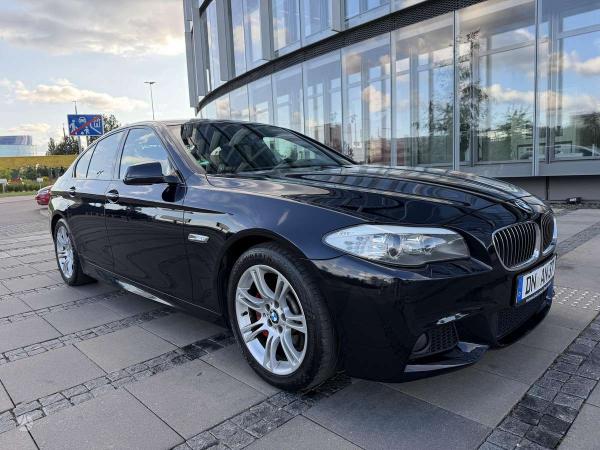 Melns BMW 530 2011 Viļņa, ar dzinēja tilpumu 0.00 L un nobraukumu 310 tūkst. km par 9890 €, foto 9 vietnē AUTOMOTO.COM.LV