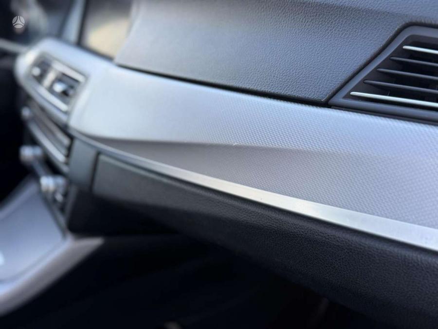 Melns BMW 530 2011 Viļņa, ar dzinēja tilpumu 0.00 L un nobraukumu 310 tūkst. km par 9890 €, foto 16 vietnē AUTOMOTO.COM.LV