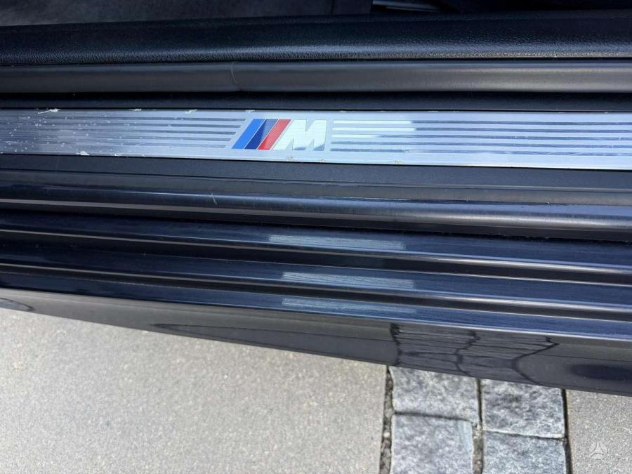 Melns BMW 530 2011 Viļņa, ar dzinēja tilpumu 0.00 L un nobraukumu 310 tūkst. km par 9890 €, foto 25 vietnē AUTOMOTO.COM.LV