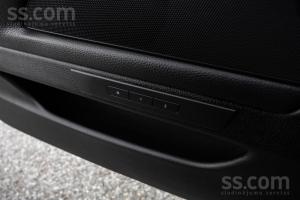 Black BMW 530 2011 in Jelgava, with an engine capacity of 3.00 L and mileage of 259 thousand km for 7790 €, photo 14 on AUTOMOTO.COM.LV
