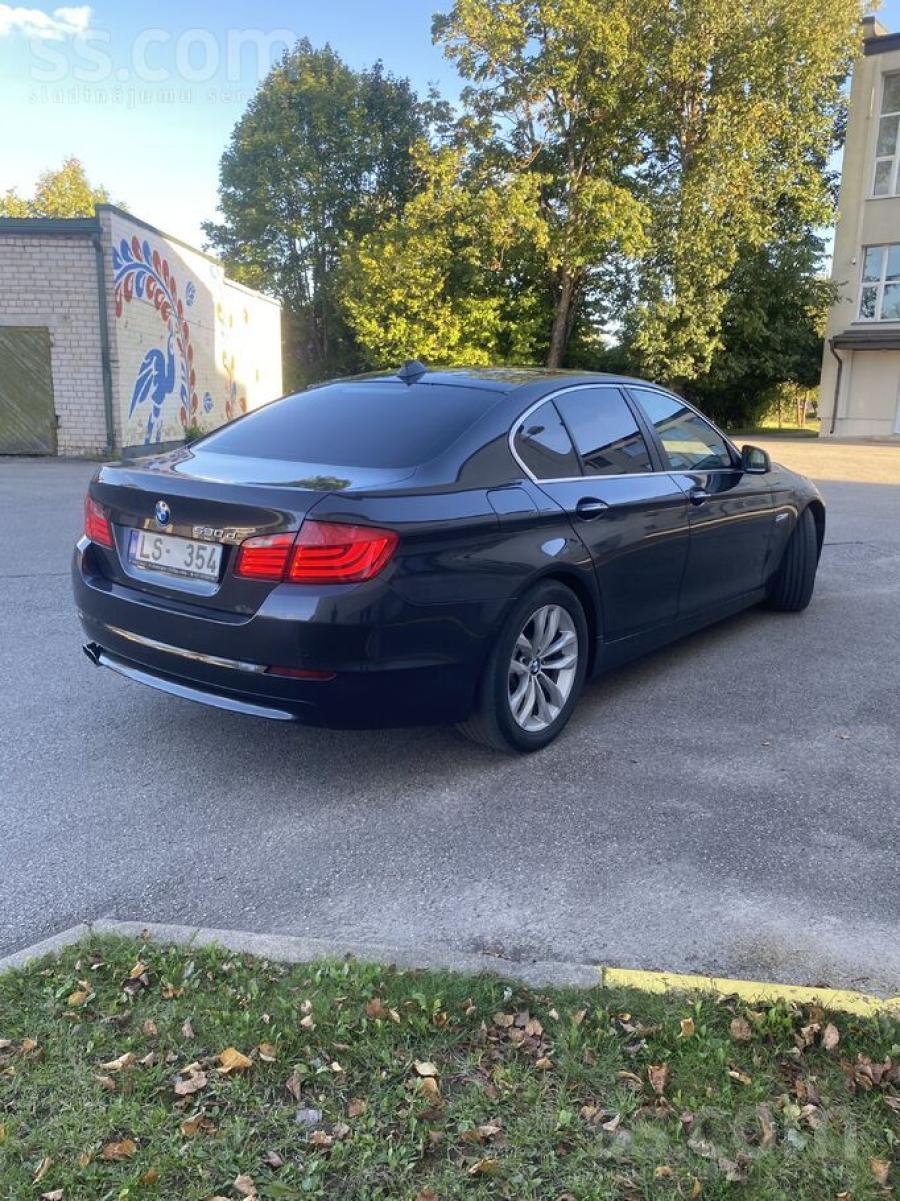 Melns BMW 530 2011 Gulbene, ar dzinēja tilpumu 3.00 L un nobraukumu 343 tūkst. km par 9200 €, foto 5 vietnē AUTOMOTO.COM.LV