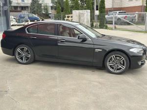 Black BMW 530 2011 in Kaunas, with an engine capacity of 2.99 L and mileage of 339 thousand km for 7850 €, photo 5 on AUTOMOTO.COM.LV