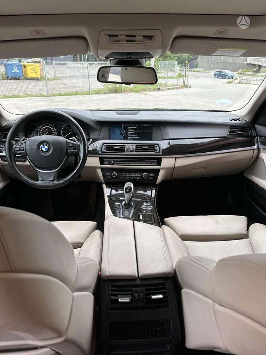 Black BMW 530 2011 in Kaunas, with an engine capacity of 2.99 L and mileage of 339 thousand km for 7850 €, photo 13 on AUTOMOTO.COM.LV