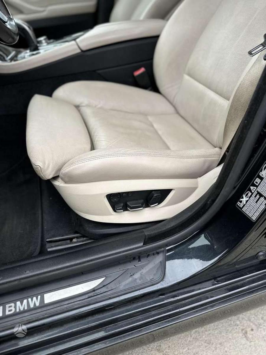 Black BMW 530 2011 in Kaunas, with an engine capacity of 2.99 L and mileage of 339 thousand km for 7850 €, photo 17 on AUTOMOTO.COM.LV