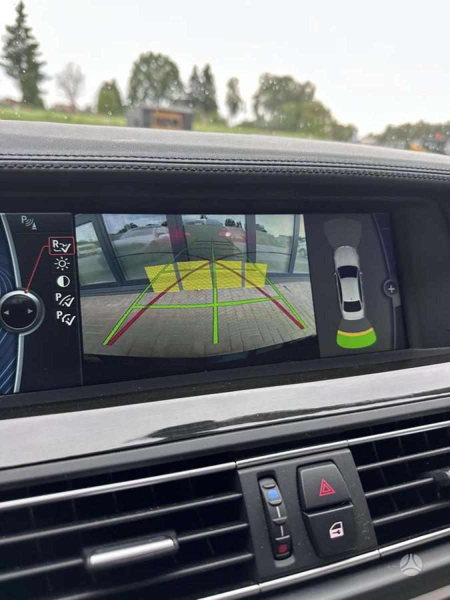 Black BMW 530 2011 in Kaunas, with an engine capacity of 2.99 L and mileage of 339 thousand km for 7850 €, photo 33 on AUTOMOTO.COM.LV
