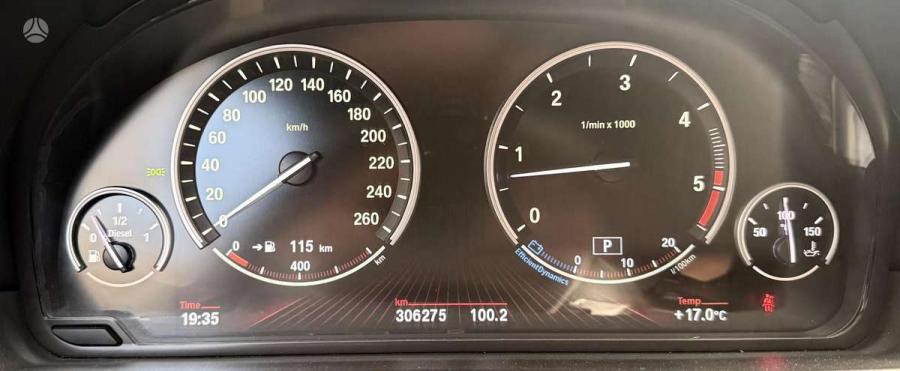 Black BMW 530 2011 in Marijampole, with an engine capacity of 2.99 L and mileage of 306 thousand km for 9400 €, photo 31 on AUTOMOTO.COM.LV