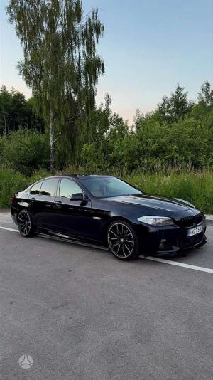 Melns BMW 530 2011 Alīta, ar dzinēja tilpumu 2.99 L un nobraukumu 315 tūkst. km par 10700 €, foto 3 vietnē AUTOMOTO.COM.LV