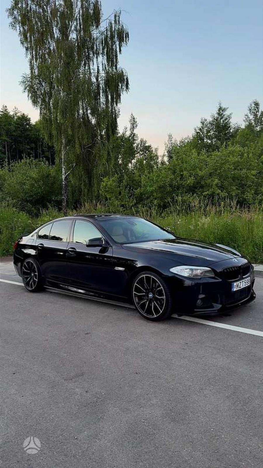 Melns BMW 530 2011 Alīta, ar dzinēja tilpumu 2.99 L un nobraukumu 315 tūkst. km par 10700 €, foto 3 vietnē AUTOMOTO.COM.LV
