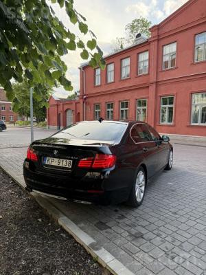 Black BMW 530 2012 in Kuldiga, with an engine capacity of 3.00 L and mileage of 0 thousand km for 8000 €, photo 2 on AUTOMOTO.COM.LV