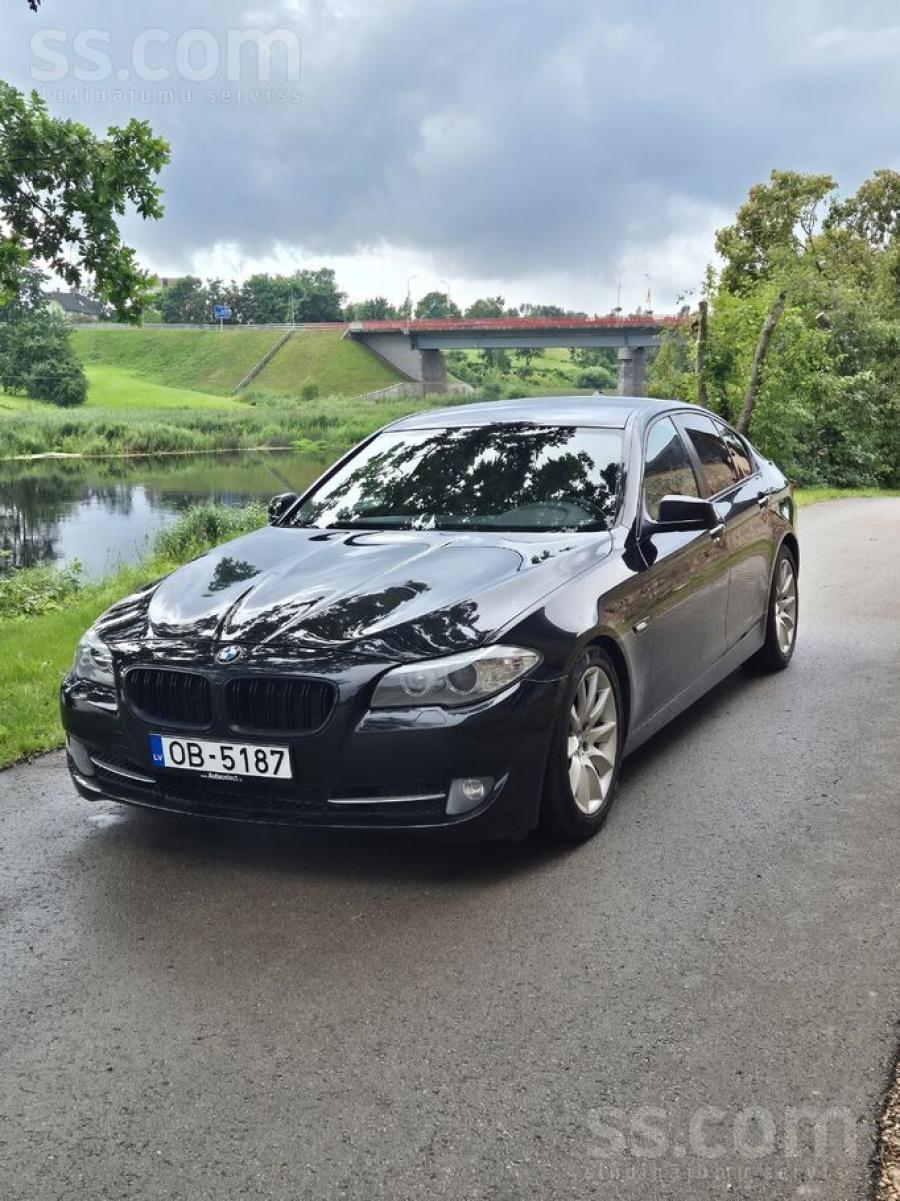 Melns BMW 530 2012 Bauska, ar dzinēja tilpumu 3.00 L un nobraukumu 0 tūkst. km par 9600 €, foto 1 vietnē AUTOMOTO.COM.LV