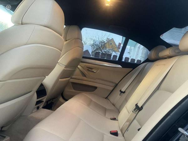 Melns BMW 530 2012 Viļņa, ar dzinēja tilpumu 2.99 L un nobraukumu 318 tūkst. km par 8900 €, foto 8 vietnē AUTOMOTO.COM.LV