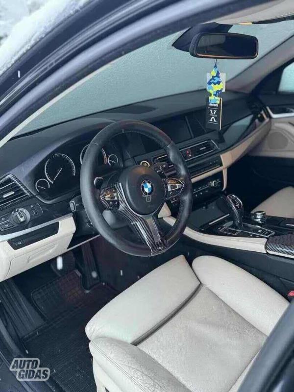 Melns BMW 530 2012 Elektrėnai, ar dzinēja tilpumu 3.00 L un nobraukumu 210 tūkst. km par 11500 €, foto 7 vietnē AUTOMOTO.COM.LV