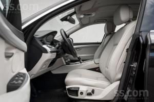 Black BMW 530 2012 in Riga, with an engine capacity of 3.00 L and mileage of 0 thousand km for 9650 €, photo 10 on AUTOMOTO.COM.LV