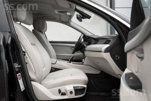 Black BMW 530 2012 in Riga, with an engine capacity of 3.00 L and mileage of 0 thousand km for 9650 €, photo 12 on AUTOMOTO.COM.LV