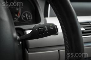 Black BMW 530 2012 in Riga, with an engine capacity of 3.00 L and mileage of 0 thousand km for 9650 €, photo 19 on AUTOMOTO.COM.LV