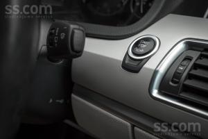 Black BMW 530 2012 in Riga, with an engine capacity of 3.00 L and mileage of 0 thousand km for 9650 €, photo 20 on AUTOMOTO.COM.LV