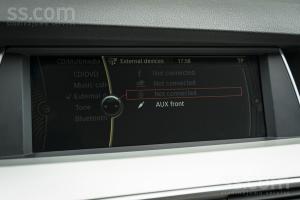 Black BMW 530 2012 in Riga, with an engine capacity of 3.00 L and mileage of 0 thousand km for 9650 €, photo 25 on AUTOMOTO.COM.LV