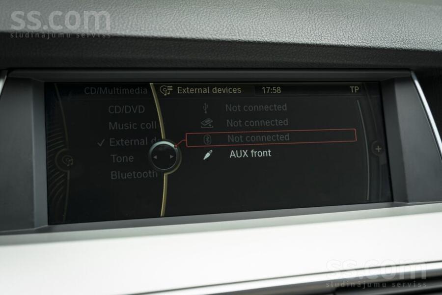 Black BMW 530 2012 in Riga, with an engine capacity of 3.00 L and mileage of 0 thousand km for 9650 €, photo 25 on AUTOMOTO.COM.LV