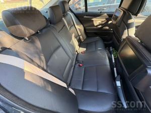Melns BMW 530 2012 Rīga, ar dzinēja tilpumu 3.00 L un nobraukumu 294 tūkst. km par 9200 €, foto 6 vietnē AUTOMOTO.COM.LV