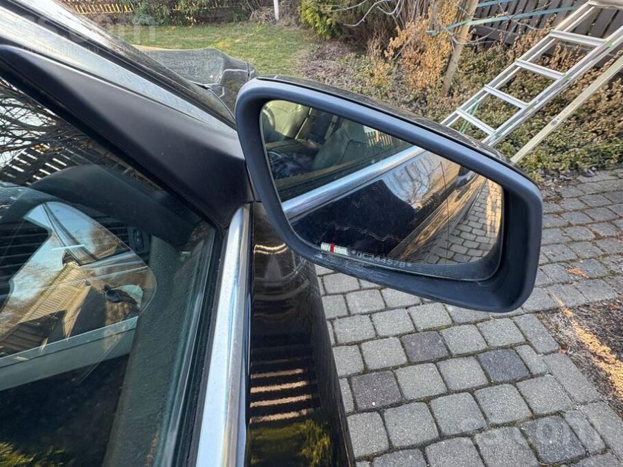 Melns BMW 530 2012 Rīga, ar dzinēja tilpumu 3.00 L un nobraukumu 294 tūkst. km par 9200 €, foto 12 vietnē AUTOMOTO.COM.LV
