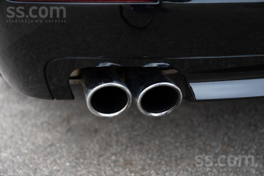 Melns BMW 530 2012 Rīga, ar dzinēja tilpumu 3.00 L un nobraukumu 240 tūkst. km par 9600 €, foto 27 vietnē AUTOMOTO.COM.LV