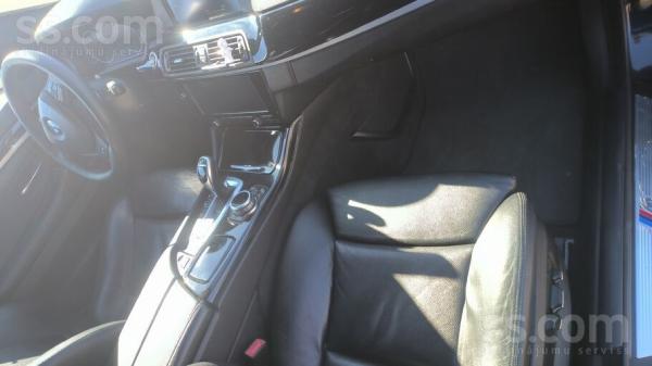 Black BMW 530 2012 in Jurmala, with an engine capacity of 3.00 L and mileage of 321 thousand km for 11200 €, photo 5 on AUTOMOTO.COM.LV