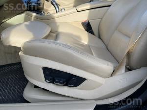 Black BMW 530 2012 in Riga, with an engine capacity of 3.00 L and mileage of 283 thousand km for 9990 €, photo 9 on AUTOMOTO.COM.LV