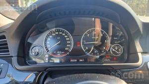 Black BMW 530 2012 in Riga, with an engine capacity of 3.00 L and mileage of 290 thousand km for 12300 €, photo 5 on AUTOMOTO.COM.LV