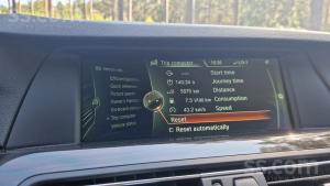 Black BMW 530 2012 in Riga, with an engine capacity of 3.00 L and mileage of 290 thousand km for 12300 €, photo 8 on AUTOMOTO.COM.LV