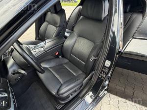 Black BMW 530 2012 in Riga, with an engine capacity of 3.00 L and mileage of 0 thousand km for 11500 €, photo 14 on AUTOMOTO.COM.LV