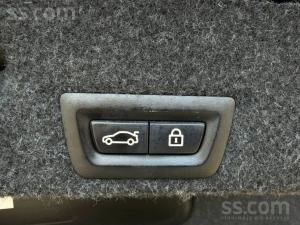 Black BMW 530 2012 in Riga, with an engine capacity of 3.00 L and mileage of 0 thousand km for 11500 €, photo 28 on AUTOMOTO.COM.LV