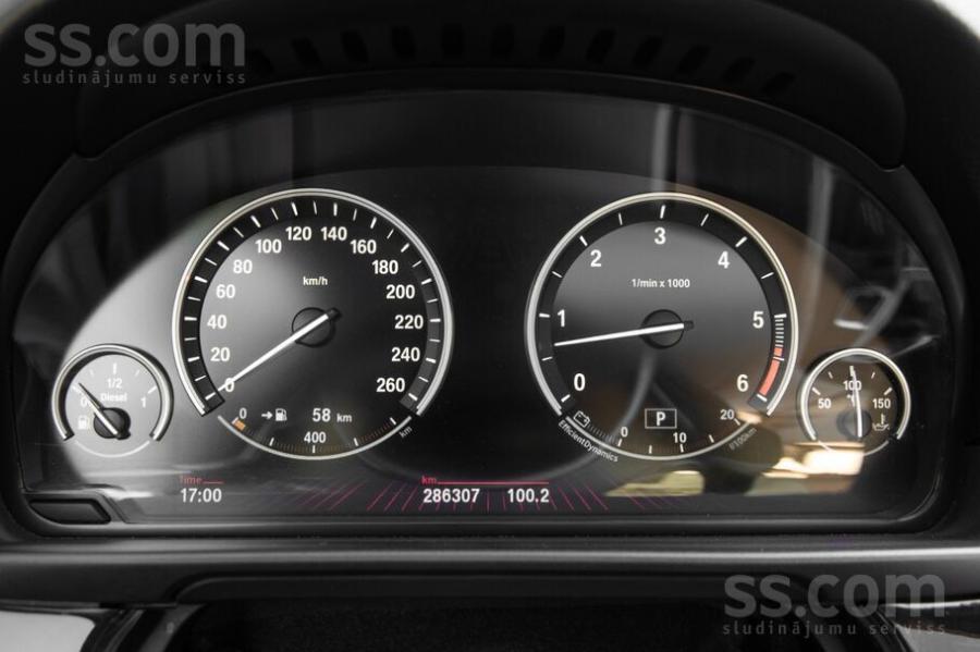 Melns BMW 530 2012 Rīga, ar dzinēja tilpumu 3.00 L un nobraukumu 286 tūkst. km par 9490 €, foto 13 vietnē AUTOMOTO.COM.LV