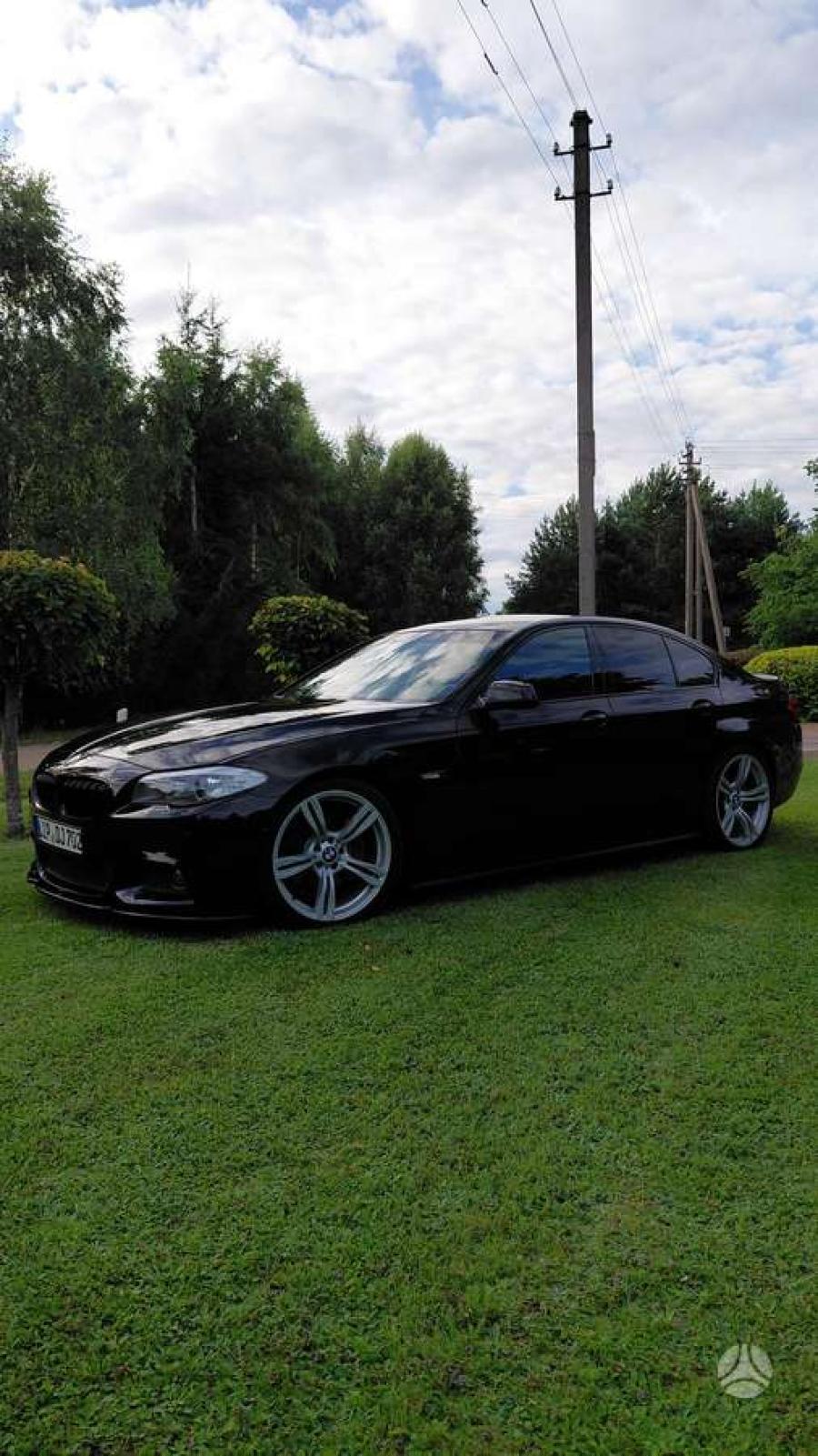 Melns BMW 530 2012 Viļņa, ar dzinēja tilpumu 2.99 L un nobraukumu 277 tūkst. km par 12500 €, foto 6 vietnē AUTOMOTO.COM.LV