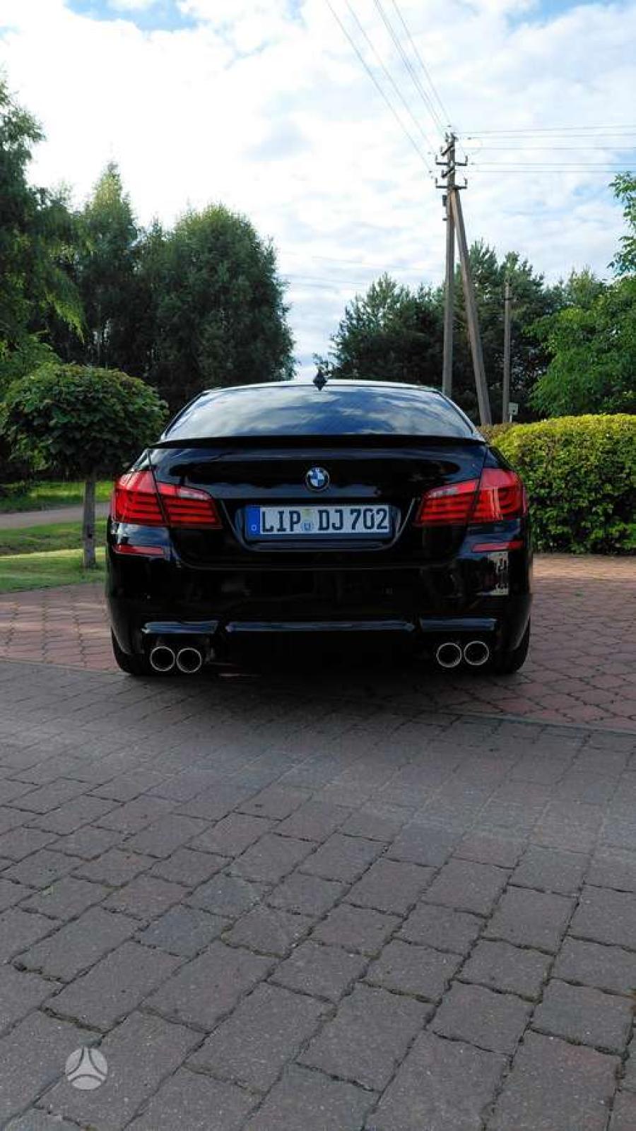 Melns BMW 530 2012 Viļņa, ar dzinēja tilpumu 2.99 L un nobraukumu 277 tūkst. km par 12500 €, foto 13 vietnē AUTOMOTO.COM.LV