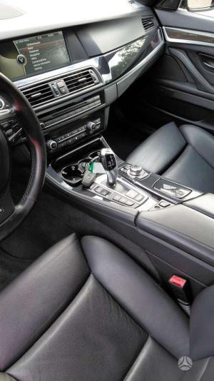 Melns BMW 530 2012 Viļņa, ar dzinēja tilpumu 2.99 L un nobraukumu 277 tūkst. km par 12500 €, foto 23 vietnē AUTOMOTO.COM.LV