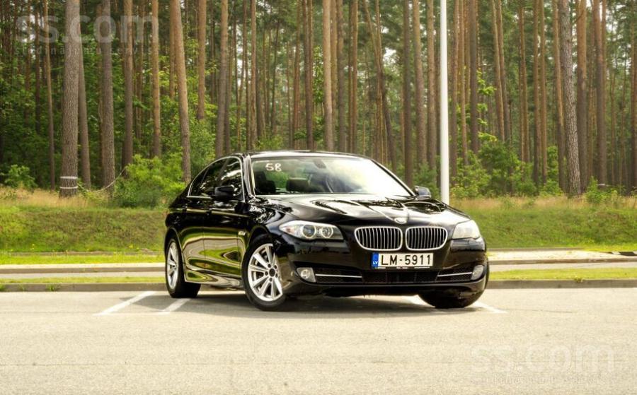 Black BMW 530 2012 in Riga, with an engine capacity of 3.00 L and mileage of 294 thousand km for 8590 €, photo 3 on AUTOMOTO.COM.LV