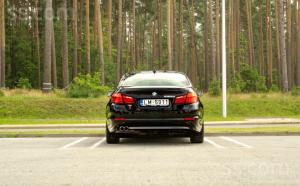 Black BMW 530 2012 in Riga, with an engine capacity of 3.00 L and mileage of 294 thousand km for 8590 €, photo 7 on AUTOMOTO.COM.LV