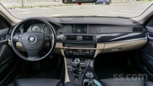 Black BMW 530 2012 in Riga, with an engine capacity of 3.00 L and mileage of 294 thousand km for 8590 €, photo 12 on AUTOMOTO.COM.LV