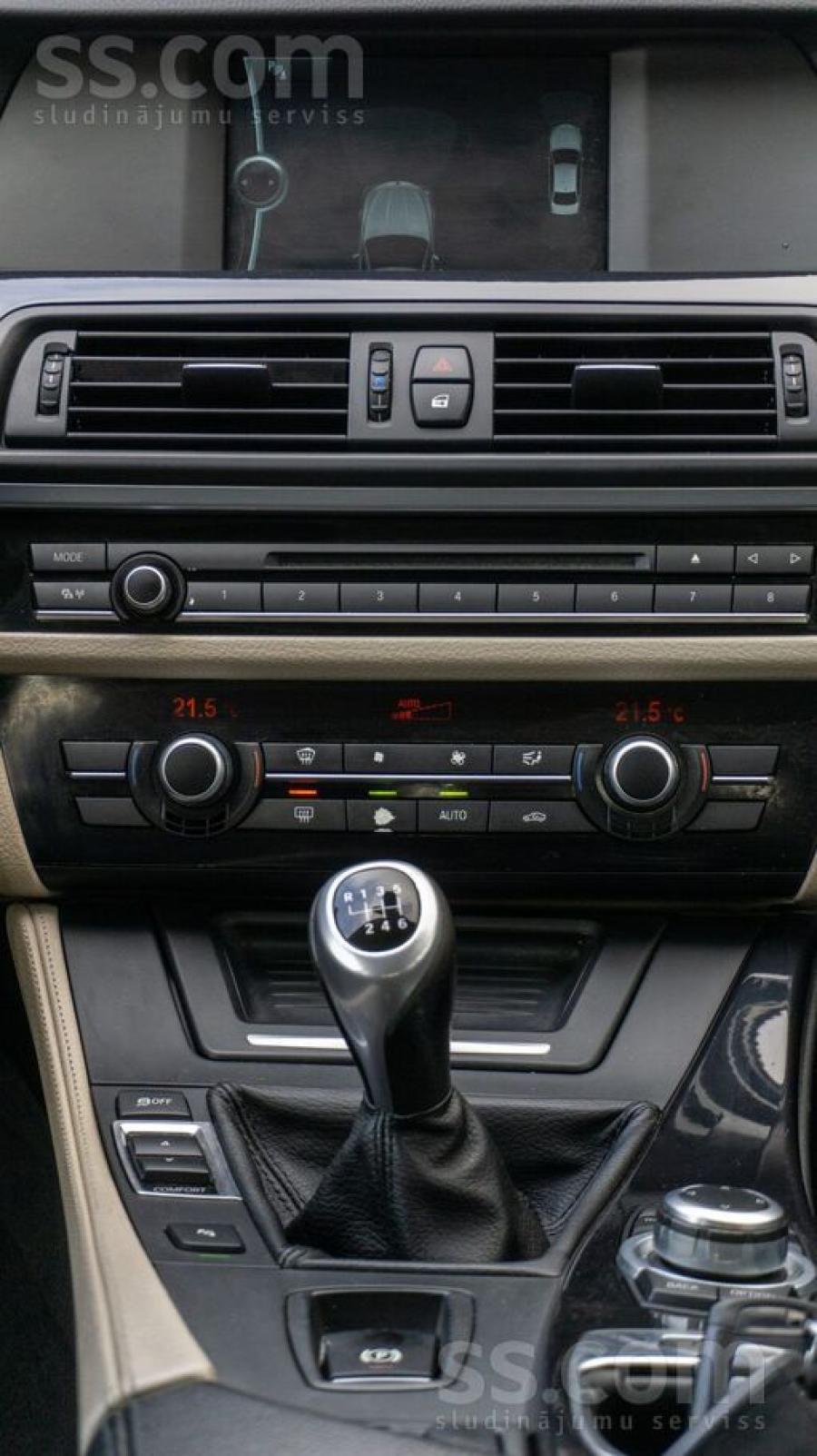 Black BMW 530 2012 in Riga, with an engine capacity of 3.00 L and mileage of 294 thousand km for 8590 €, photo 13 on AUTOMOTO.COM.LV