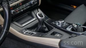 Black BMW 530 2012 in Riga, with an engine capacity of 3.00 L and mileage of 294 thousand km for 8590 €, photo 15 on AUTOMOTO.COM.LV