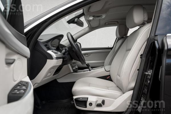 Black BMW 530 2012 in Riga, with an engine capacity of 3.00 L and mileage of 0 thousand km for 8250 €, photo 9 on AUTOMOTO.COM.LV